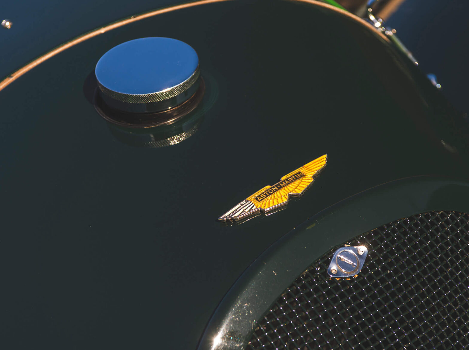 MY ASTON MARTIN – ASTON MARTIN—MAGAZINE