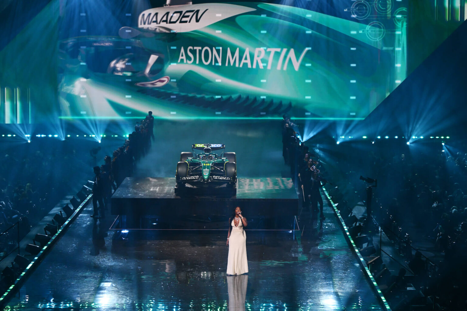 ASTON MARTIN—MAGAZINE – ASTON MARTIN—MAGAZINE
